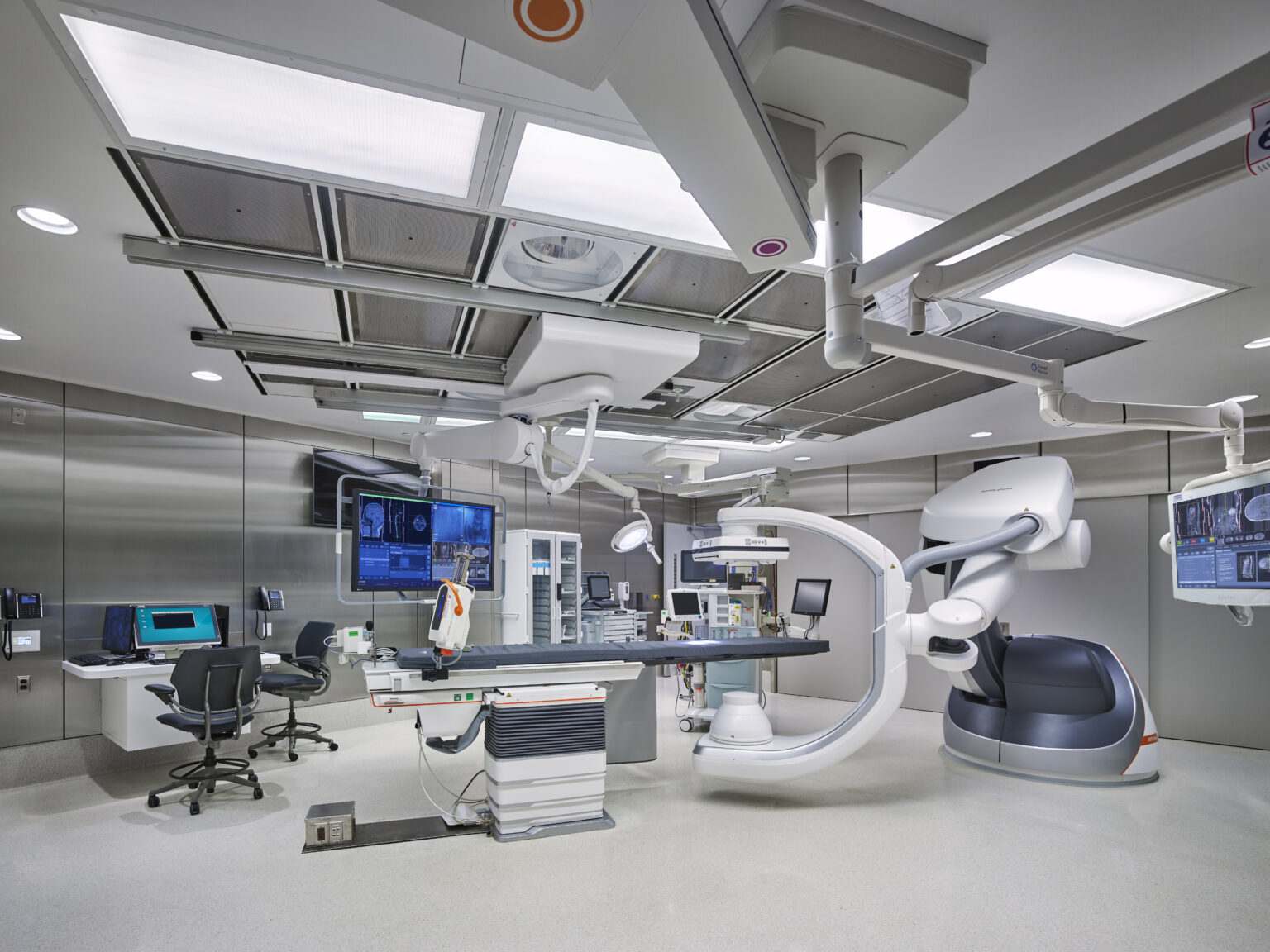 David H. Koch Center Hybrid Operating Rooms - Kirlin Lighting